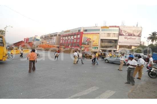 Courtyard Onyx Mumbai Thane, Majiwada | Price List & Brochure, Floor ...