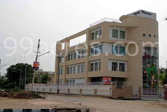 DLF Central 67 Sector 67, Gurgaon - Invest in SCO Plots