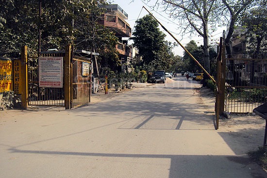 Entry Gate - Sec 15 Noida