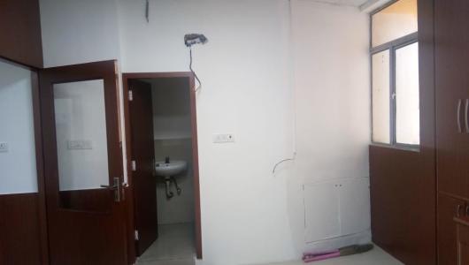 Ready to move Office Space in Connaught Place Delhi Central - 480 Sq. Ft.