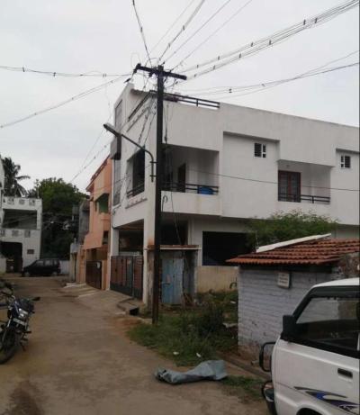 Residential land / Plot for sale in Rathinapuri Coimbatore - 121 Sq. Yard.