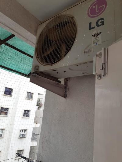 2 BHK Apartment / Flat for sale in Sarjan Tower Memnagar Ahmedabad West ...