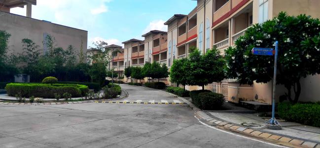 5 BHK House / Villa for sale in Supertech Upcountry Yamuna Expressway ...