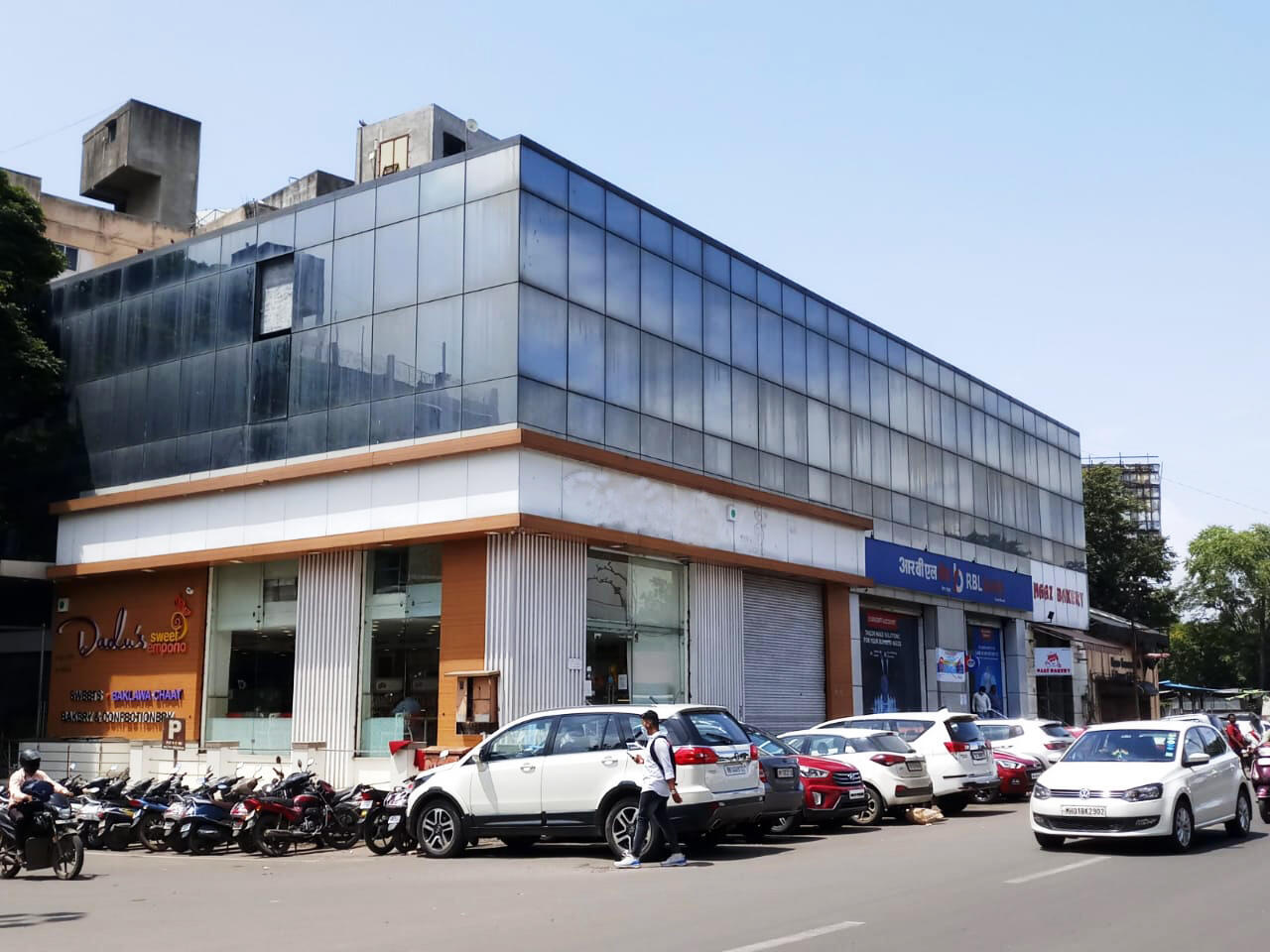 Camp Pune Overview: Map, Property Rates, Reviews, Lifestyle & Amenities