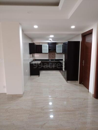 5 BHK House / Villa for sale in Sector-47 Noida - 4839 Sq. Ft.