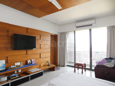 4 BHK Apartment / Flat for sale in JP Iscon Platinum Bopal Ahmedabad ...