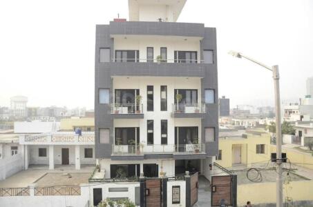 12 BHK House / Villa for sale in Sector-71 Noida - 200 Sq. Ft.