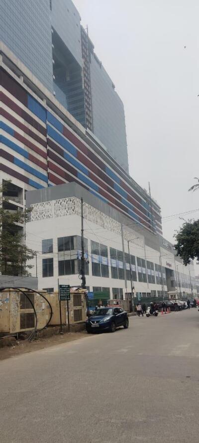 Bare shell Office Space for sale in Sector 18 Noida - 500 Sq. Ft.