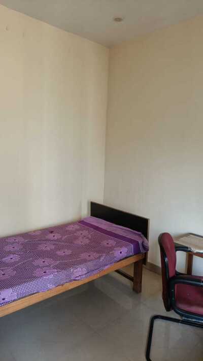 2 BHK / Bedroom Builder Floor for rent in Ambala Cantt - 260 Sq. Ft.- Ground floor (out of 1)