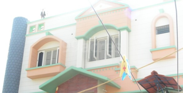 House in Indira Circle Rajkot from 1 crore to 2 crores - 2+ House for ...