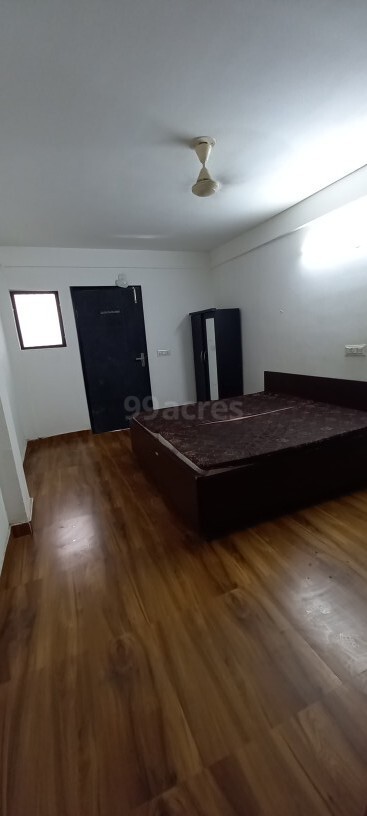 1 RK / Studio Apartments Flats for rent in Sector-57 Gurgaon - 250 Sq ...