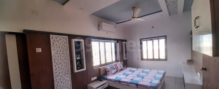 3 BHK House / Villa for sale in Near Trimandir temple Maneknagar ...