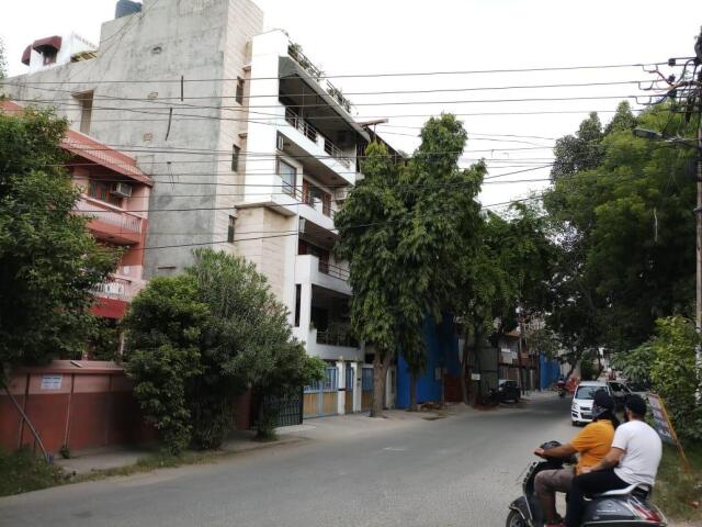CR Park, Delhi - Map, Property Rates, Projects, Reviews, Photos & Videos
