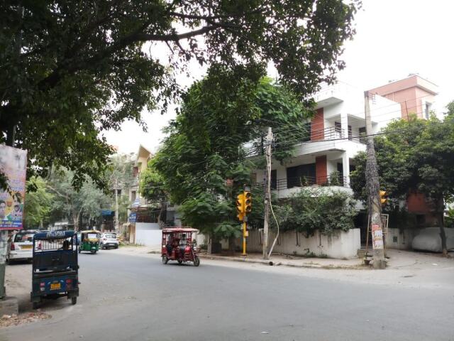 CR Park, Delhi - Map, Property Rates, Projects, Reviews, Photos & Videos