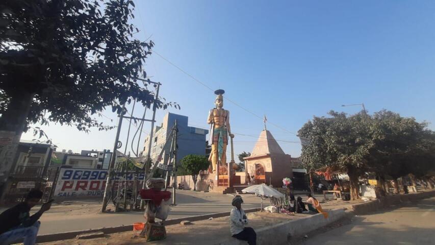 Sector 49, Noida - Map, Property Rates, Projects, Reviews, Photos & Videos