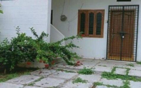 1 BHK House / Villa for sale in Anantharam Hyderabad - 662 Sq. Ft.