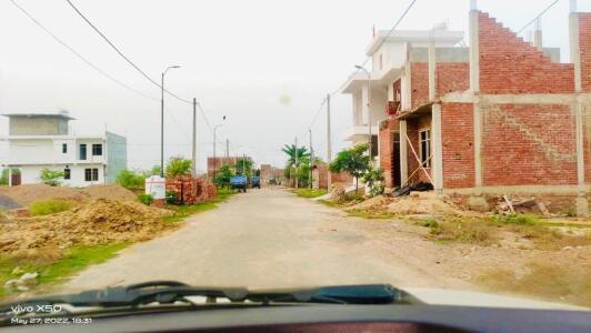 Residential land / Plot for sale in Vrindavan Yojna Lucknow - 111 Sq. Yard.