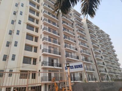 2 BHK Apartment / Flat for sale in Lotus Homz Sector 111 Gurgaon - 710 ...