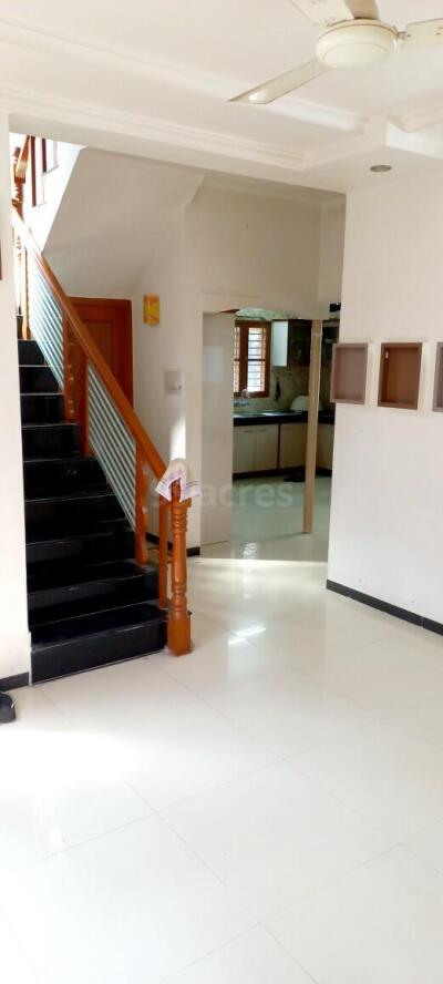 3 BHK House / Villa for sale in Vallabh Vidhyanagar Anand - 1643 Sq. Ft.