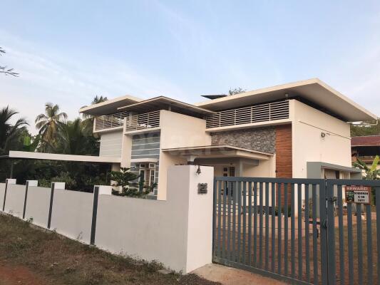 House for Sale in Kechery Thrissur - 2+ House in Kechery Thrissur