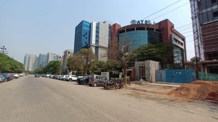 Sector 135, Noida - Map, Property Rates, Projects, Reviews, Photos & Videos