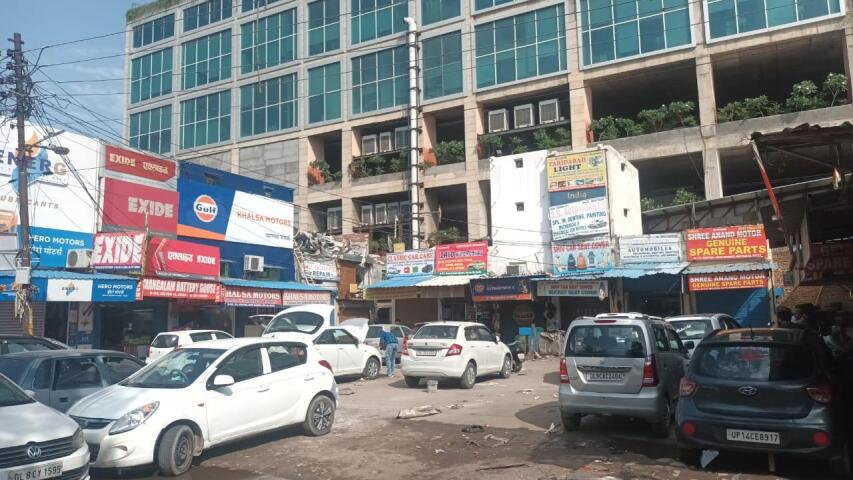 Sector 16, Noida - Map, Property Rates, Projects, Reviews, Photos & Videos