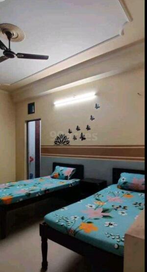 Paying Guest / Hostel / PG in Sector 62 Noida