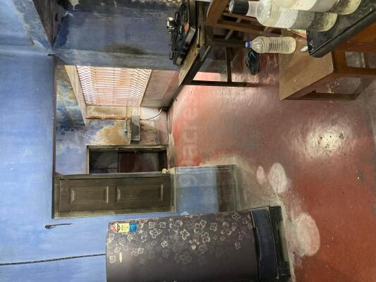 8 BHK House / Villa for sale in Sinthee Kolkata North - 1440 Sq. Ft.