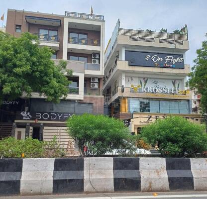 Ready to move Office Space for sale in Lok Vihar B Block Pitampura ...