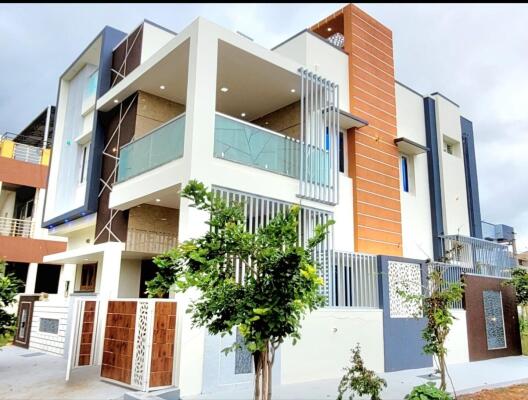 Resale House in JP Nagar 2nd Stage Mysore - 4+ Properties