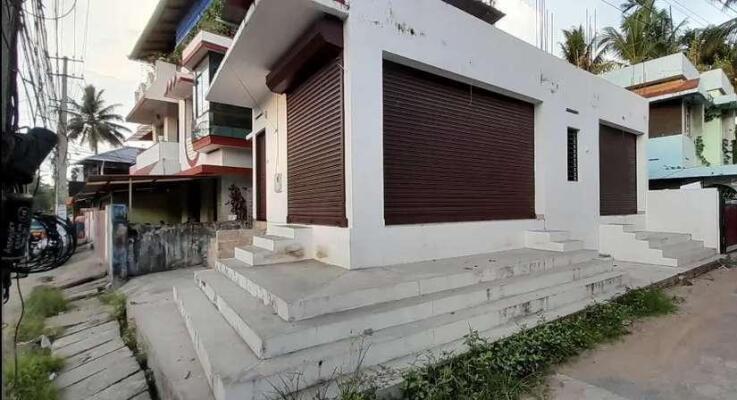 Shop for rent in Manacaud Trivandrum - 626 Sq. Ft.