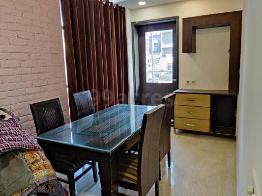 2 BHK / Bedroom Builder Floor for rent in Saini Enclave East Delhi ...