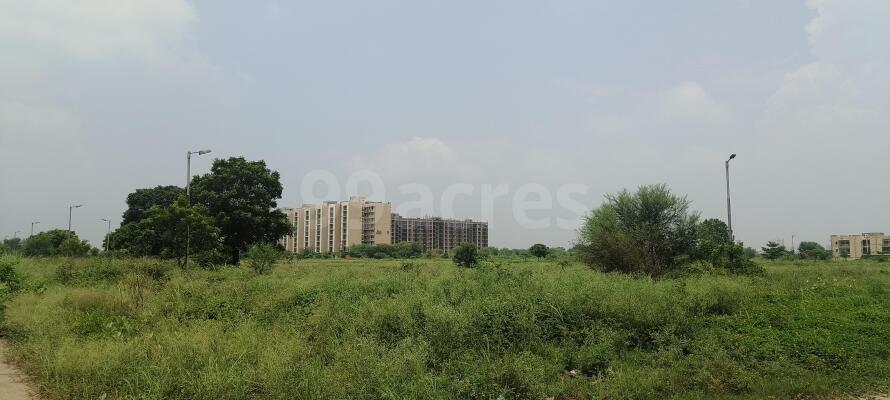 East Facing Plots in Sector 106 Mohali - 1+ East Facing Land / Plots ...