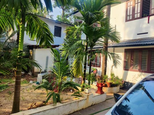 3 BHK House / Villa for sale in Pavangad Calicut - 4116 Sq. Ft.