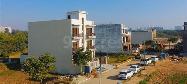 Plots in Sector 82, Mohali - Residential Land/ Plots for sale in Sector 82, Mohali