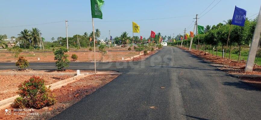 Residential land / Plot for sale in ADB Road Kakinada - 150 Sq. Yard.