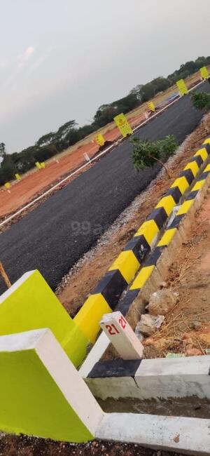 Residential land / Plot for sale in Lam Guntur - 200 Sq. Yard.