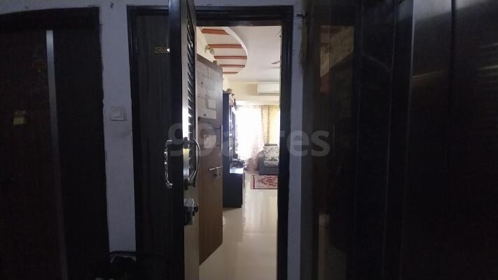 2 BHK Apartment / Flat for sale in Mira Road East Mumbai - 1045 Sq. Ft.- 7th floor (out of 9)