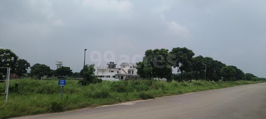 Residential land / Plot for sale in Sector 106 Mohali - 360 Sq. Yard.