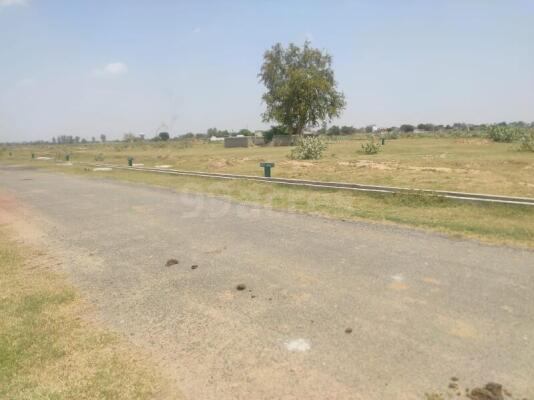Residential land / Plot for sale in Block S Sector-20 Yamuna Expressway ...