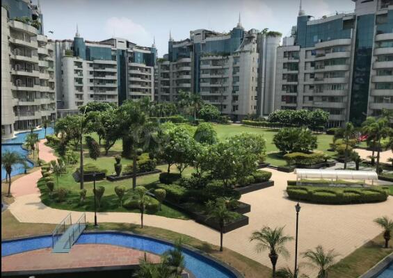4 BHK Apartment / Flat for sale in Omaxe The Forest Sector 92 Noida ...