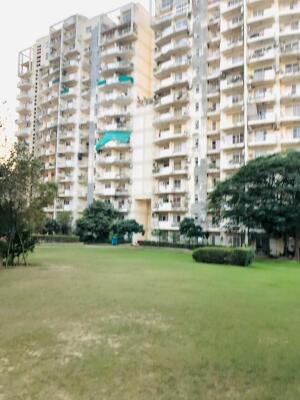 3 BHK Apartment / Flat for sale in Bestech Park View City Sector 48 ...