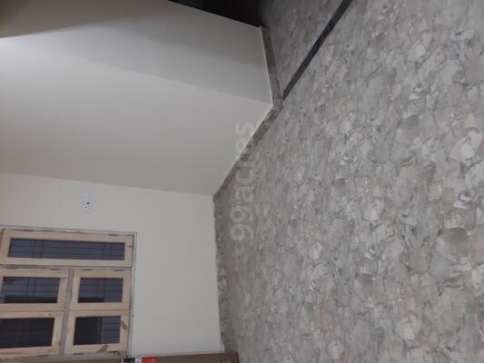 5 BHK House / Villa for sale in Aishbagh Lucknow - 540 Sq. Ft.