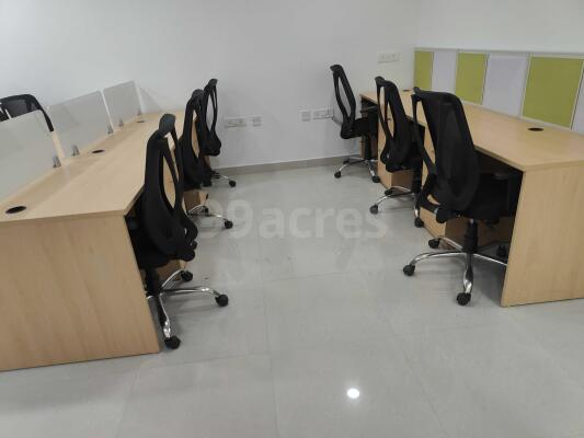 Ready to move Office Space in Assotech Business Cresterra Sector 135 ...