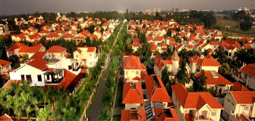 4 BHK House / Villa for sale in Epsilon Villa Yemlur Bangalore East ...