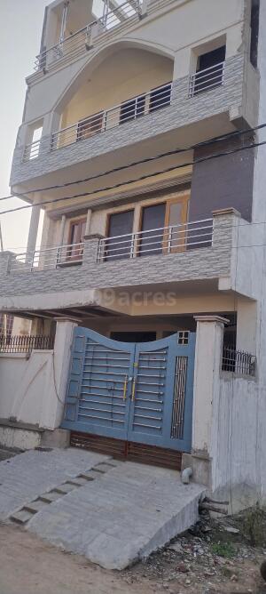 House for rent in Hyderabad Gate Varanasi - 2+ Rental Houses in ...
