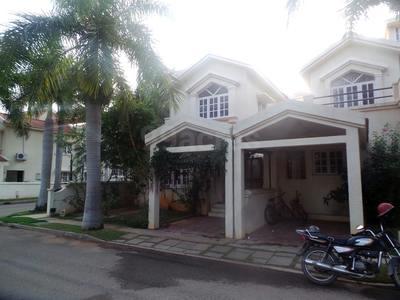 4 BHK / Bedroom House / Villa for rent in Adarsh Palm Meadows ...