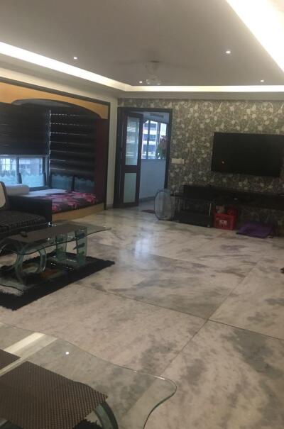 Flats in Bhatar Surat from 1 crore to 1.5 crores - 1+ Apartments/Flats ...